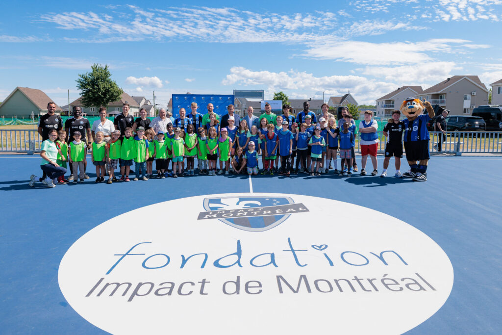 La Fondation Impact de Montréal inaugure un nouveau mini-terrain à Les ...